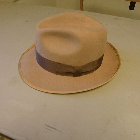 Shannon Phillip | Accessories | New 0 Wool Tan With Brown Band Xl Pinch ...
